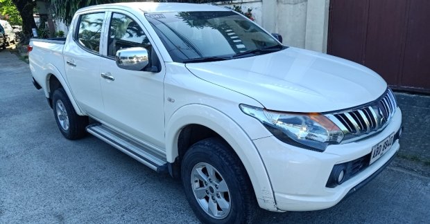 2015 Mitsubishi Strada in Quezon City, Metro Manila